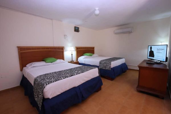Accommodations - Hotel in Cap-Haitien - Residence Royale Hotel, Okap, Haiti